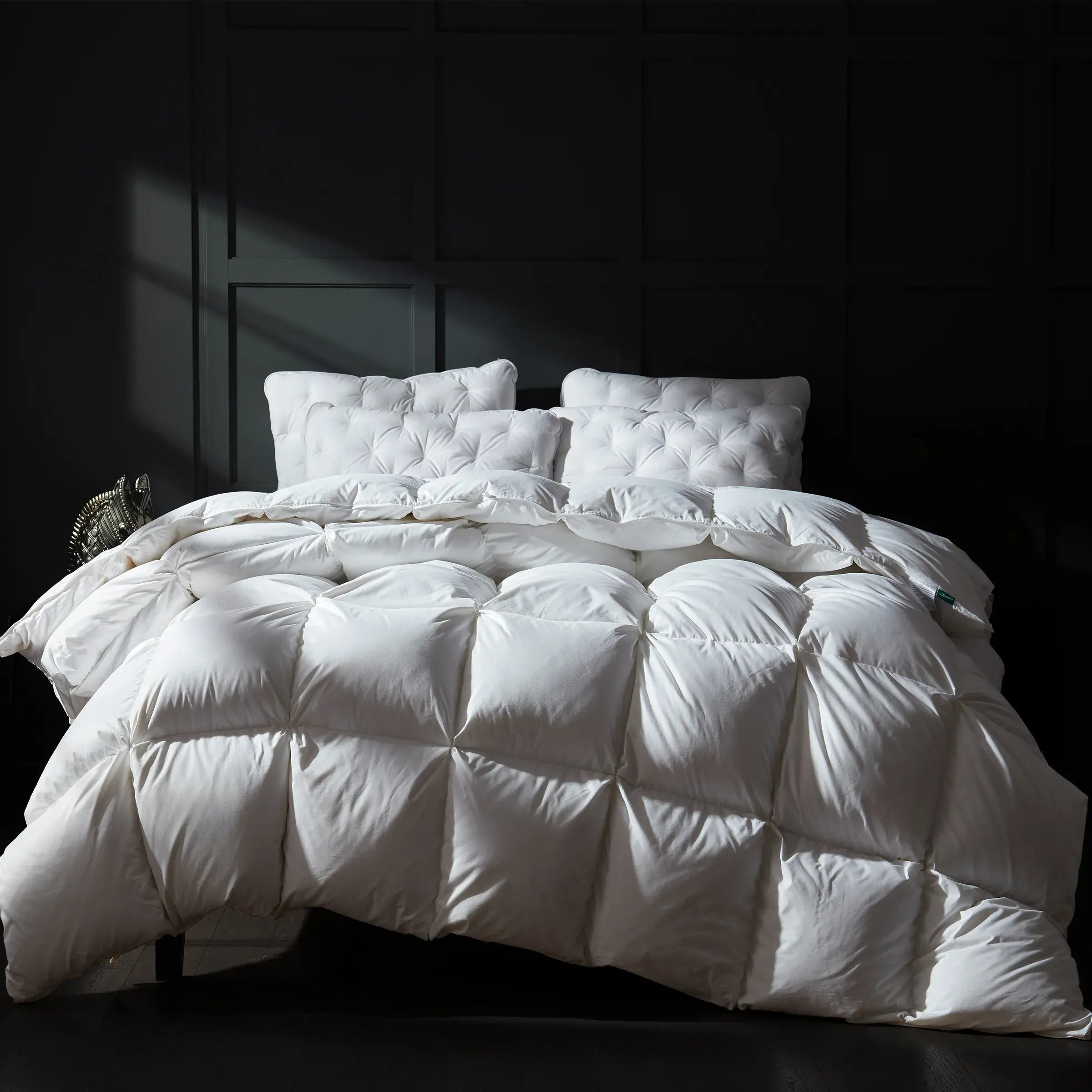 Pinch Pleat Down Comforter – Ultra Soft 1800TC Cotton | Three Geese